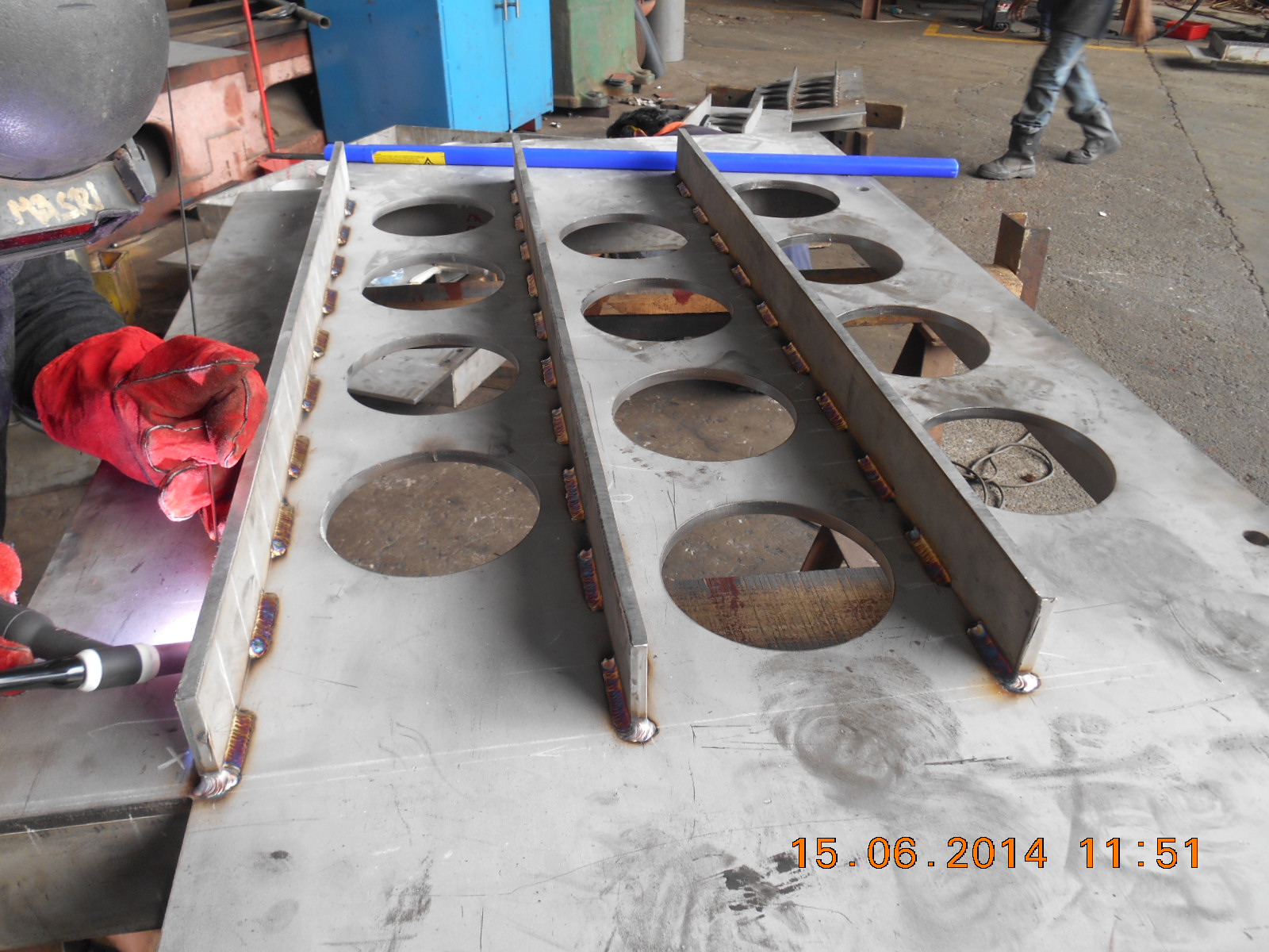 End Tube Sheet - Chakrabitara Sdn Bhd